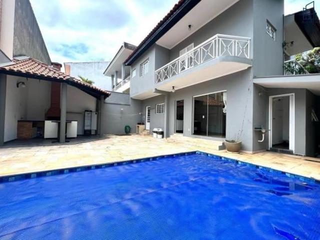 Casa de Condomínio para venda em Granja Olga Ii de 297.90m² com 5 Quartos, 3 Suites e 4 Garagens