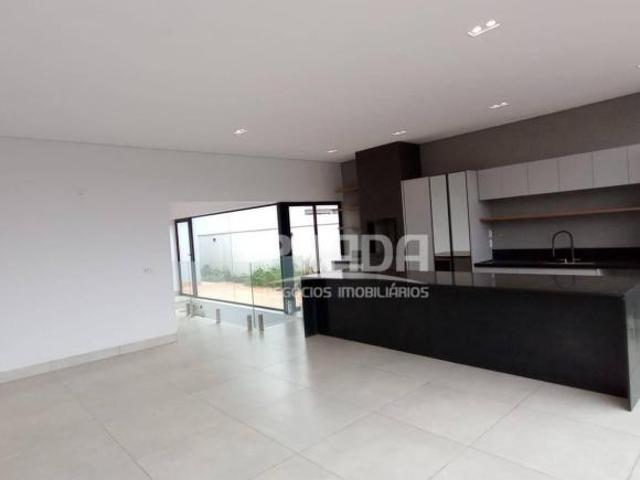 Casa de Condomínio para venda em Granja Marileusa, Uberlândi