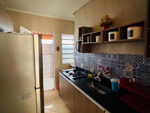 Casa de Condomínio para venda em Granja Viana de 101.69m² com 2 Quartos e 1 Garagem