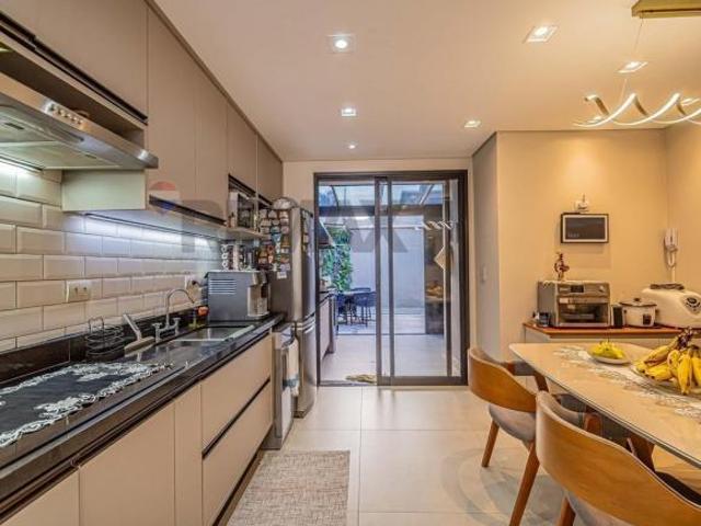 Casa de Condomínio para venda em Granja Viana de 170.00m² com 2 Quartos, 2 Suites e 2 Garagens