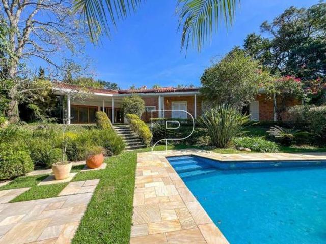 Casa de Condomínio para venda em Granja Viana de 500.00m² com 3 Quartos, 3 Suites e 7 Garagens