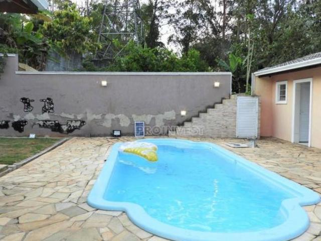Casa de Condomínio para venda em Granja Viana de 566.00m² com 4 Quartos, 4 Suites e 4 Garagens