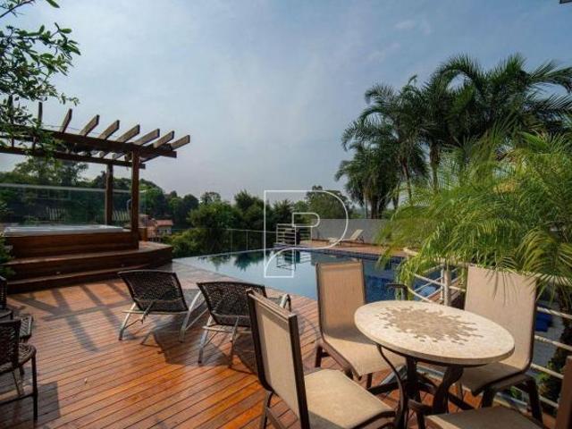 Casa de Condomínio para venda em Granja Viana de 724.00m² com 4 Quartos, 4 Suites e 8 Garagens