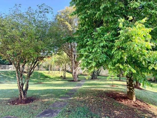 Casa de Condomínio para venda em Granja Viana de 732.00m² com 5 Quartos, 5 Suites e 4 Garagens
