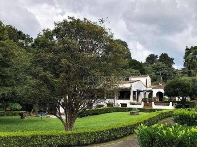 Casa de Condomínio para venda em Granja Viana de 800.00m² com 4 Quartos, 4 Suites e 11 Garagens