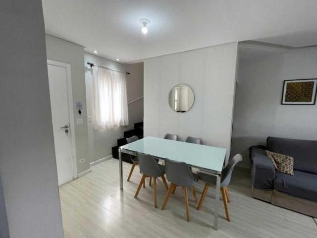 Casa de Condomínio para venda em Granja Viana de 80.00m² com 2 Quartos, 1 Suite e 2 Garagens