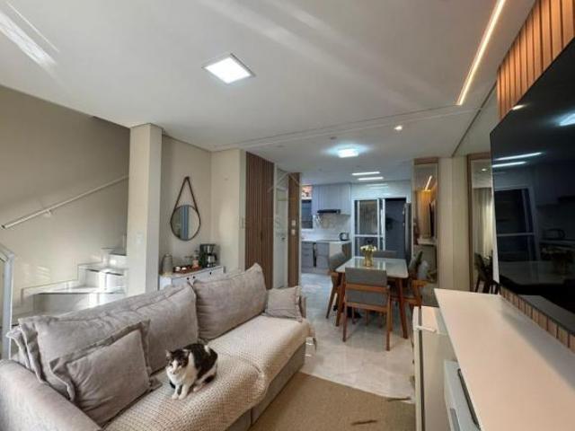 Casa de Condomínio para venda em Granja Viana de 80.00m² com 3 Quartos, 1 Suite e 2 Garagens
