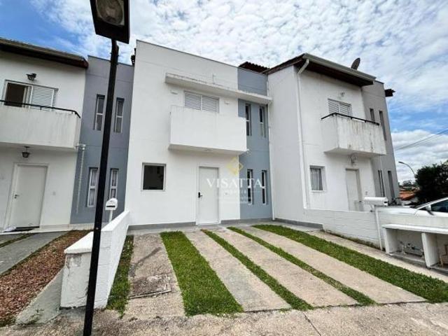 Casa de Condomínio para venda em Granja Viana de 86.00m² com 3 Quartos, 1 Suite e 2 Garagens