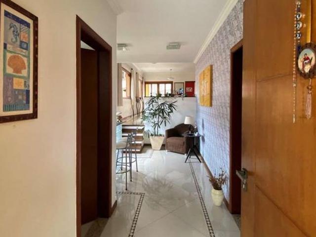 Casa de Condomínio para venda em Granja Viana Ii de 361.00m² com 3 Quartos, 1 Suite e 4 Garagens