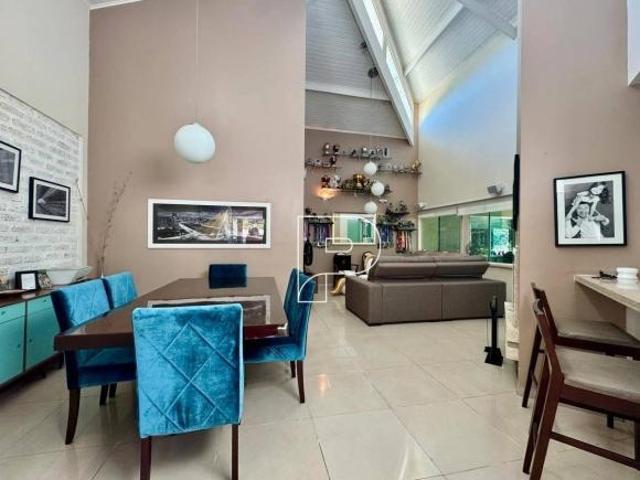 Casa de Condomínio para venda em Granja Viana – Quinta De São Fernando de 300.00m² com 3 Quartos, 3