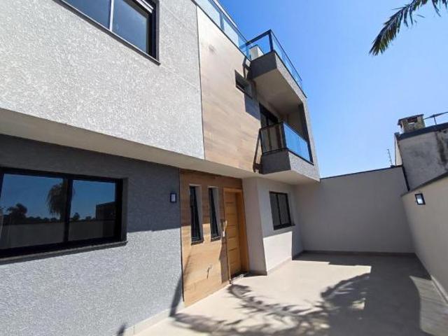 Casa de Condomínio para venda em Guabirotuba de 179.00m² com 3 Quartos, 1 Suite e 2 Garagens