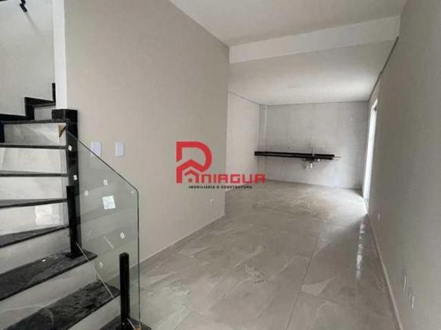 Casa de Condomínio para venda em Guilhermina de 75.00m² com 2 Quartos e 1 Garagem