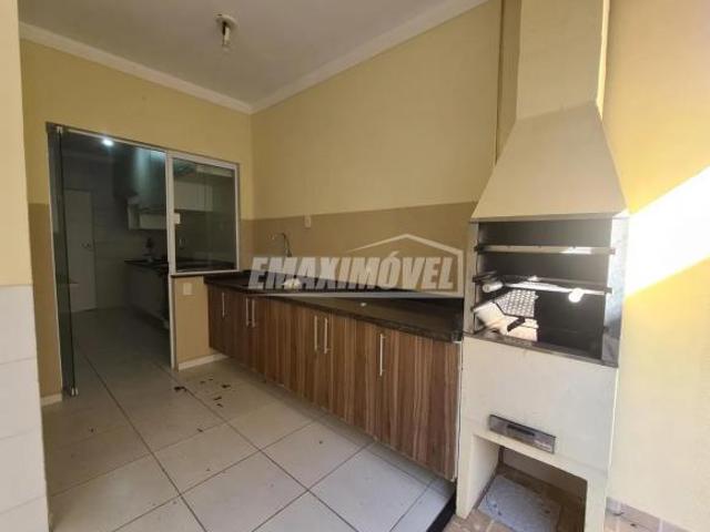 Casa de Condomínio para venda em Horto Florestal de 100.00m² com 3 Quartos, 1 Suite e 2 Garagens
