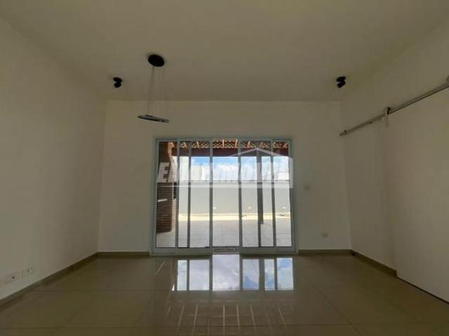 Casa de Condomínio para venda em Horto Florestal de 164.00m² com 3 Quartos, 1 Suite e 2 Garagens