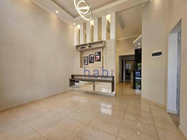 Casa de Condomínio para venda em Horto Florestal Iii de 141.00m² com 3 Quartos, 1 Suite e 2 Garagens