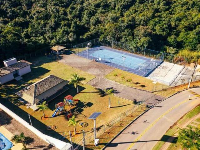 Casa de Condomínio para venda em Horizonte Azul Village Ambiental de 388.00m² com 4 Quartos, 3 Sui