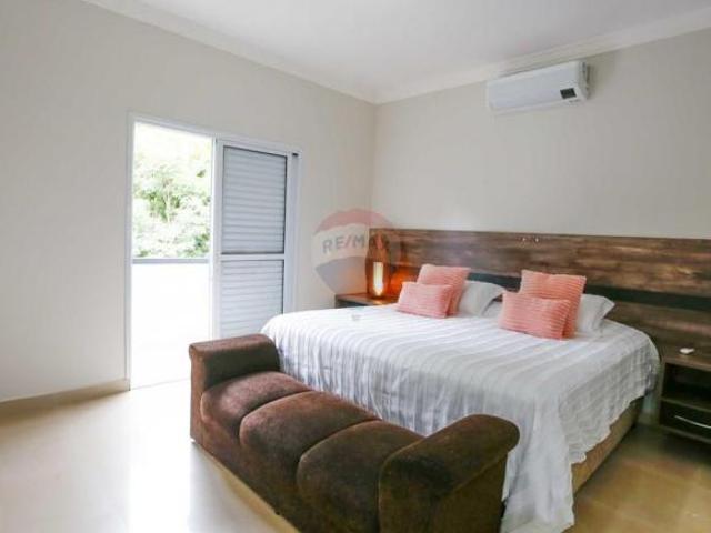 Casa de Condomínio para venda em Ibiti Royal Park de 245.64m² com 4 Quartos, 2 Suites e 6 Garagens