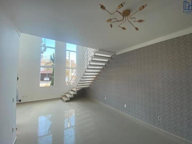 Casa de Condomínio para venda em Iporanga de 200.00m² com 3 Quartos, 3 Suites e 4 Garagens