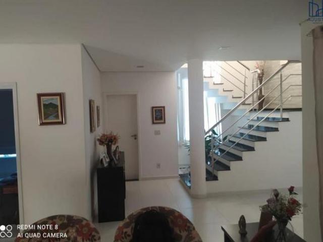 Casa de Condomínio para venda em Iporanga de 300.00m² com 3 Quartos, 2 Suites e 4 Garagens