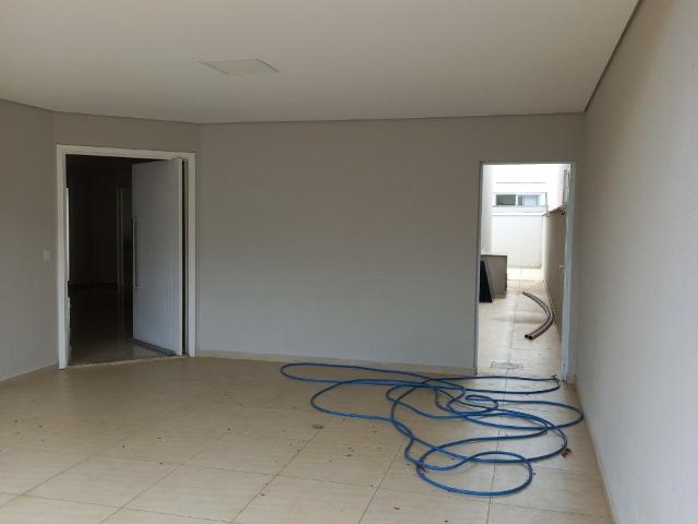 Casa de Condomínio para venda em Iporanga em Sorocaba São Paulo de 244.00m² com 3 Quartos, 3 Suítes e 4 Garagens