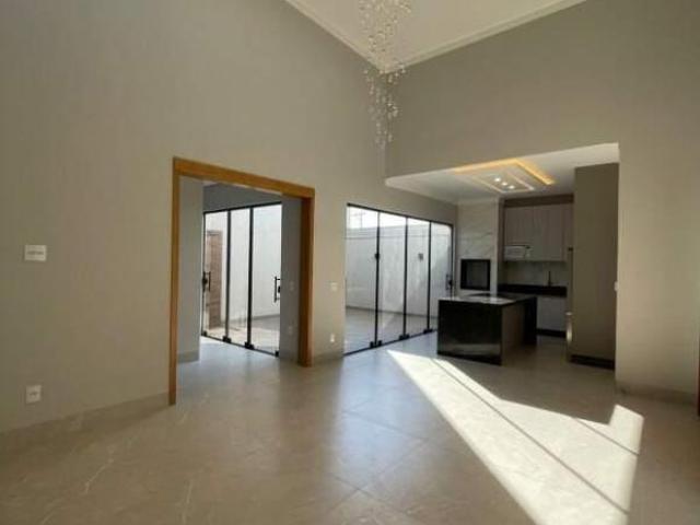Casa de Condomínio para venda em Ipanema de 148.00m² com 3 Quartos, 3 Suites e 2 Garagens