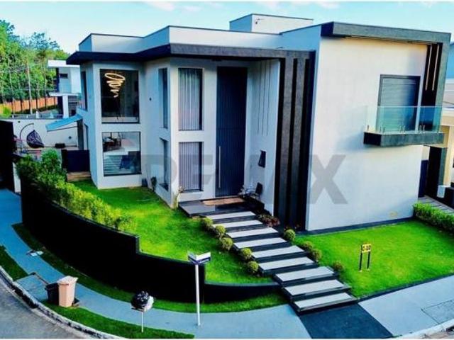 Casa de Condomínio para venda em Itapeva de 460.00m² com 4 Quartos, 4 Suites e 5 Garagens