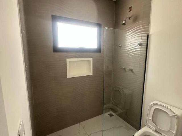 Casa de Condomínio para venda em Jacaré de 165.00m² com 3 Quartos, 1 Suite e 4 Garagens