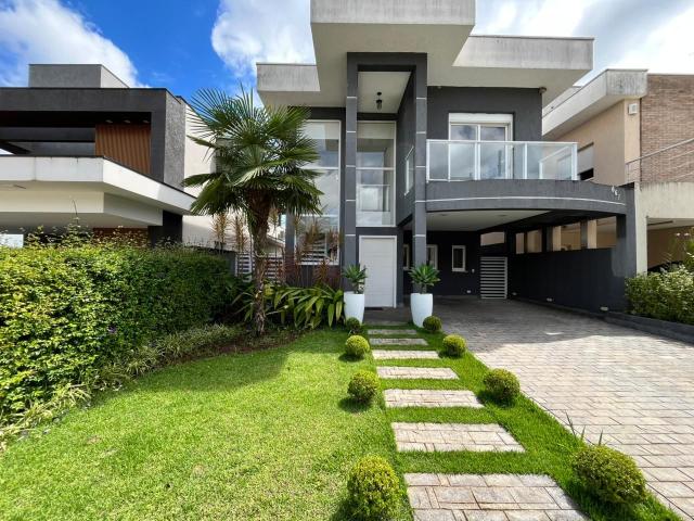 Casa de Condomínio para venda em Jardim Colibri em Cotia São Paulo de 245.00m² com 5 Quartos, 2 Suítes e 4 Garagens