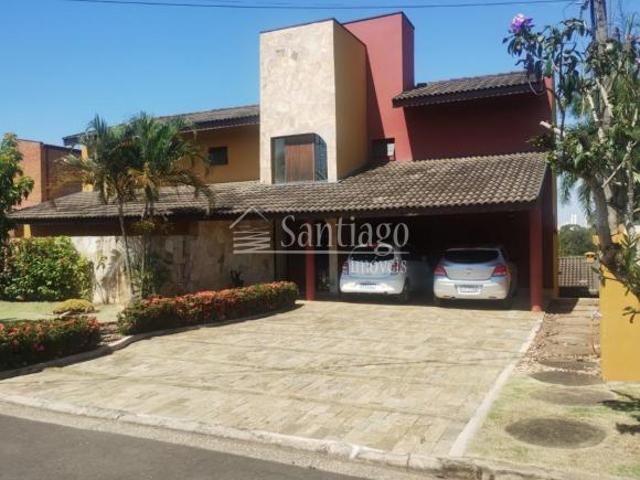 Casa de Condomínio para venda em Jardim Conceição de 390.00m² com 5 Quartos, 2 Suites e 4 Garagens