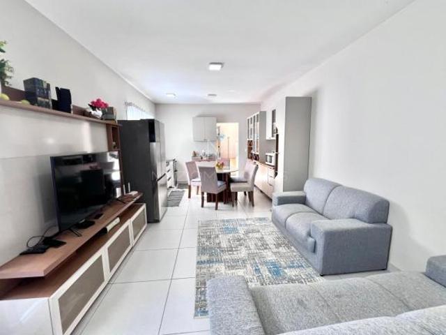 Casa de Condomínio para venda em Jardim Celeste de 100.00m² com 3 Quartos e 4 Garagens