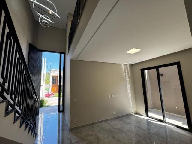 Casa de Condomínio para venda em Jardim Celeste de 150.00m² com 3 Quartos, 3 Suites e 4 Garagens