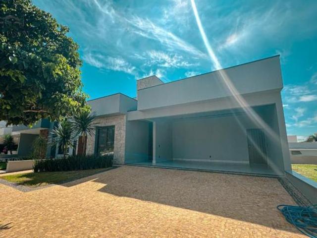 Casa de Condomínio para venda em Jardim América de 213.69m² com 3 Quartos, 3 Suites e 4 Garagens