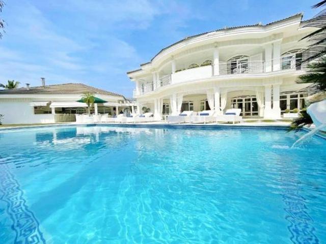Casa de Condomínio para venda em Jardim Acapulco de 1200.00m² com 6 Quartos, 6 Suites e 4 Garagens
