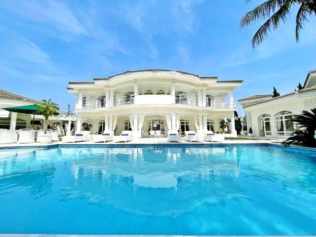 Casa de Condomínio para venda em Jardim Acapulco em Guarujá São Paulo de 1200.00m² com 6 Quartos, 6 Suítes e 4 Garagens