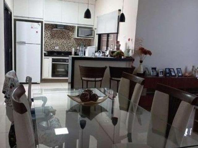 Casa de Condomínio para venda em Jardim Bréscia de 136.00m² com 3 Quartos, 1 Suite e 2 Garagens