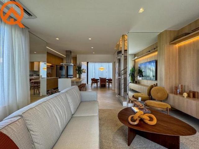 Casa de Condomínio para venda em Jardim Golden Park de 208.79m² com 4 Quartos, 4 Suites e 2 Garagens