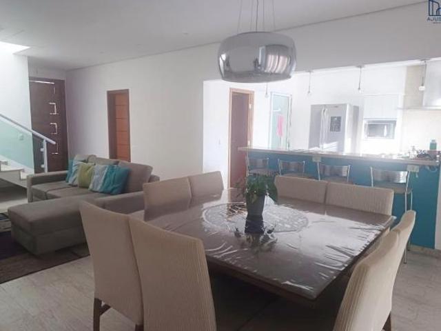 Casa de Condomínio para venda em Jardim Gramados De Sorocaba de 260.00m² com 3 Quartos, 3 Suites e 4