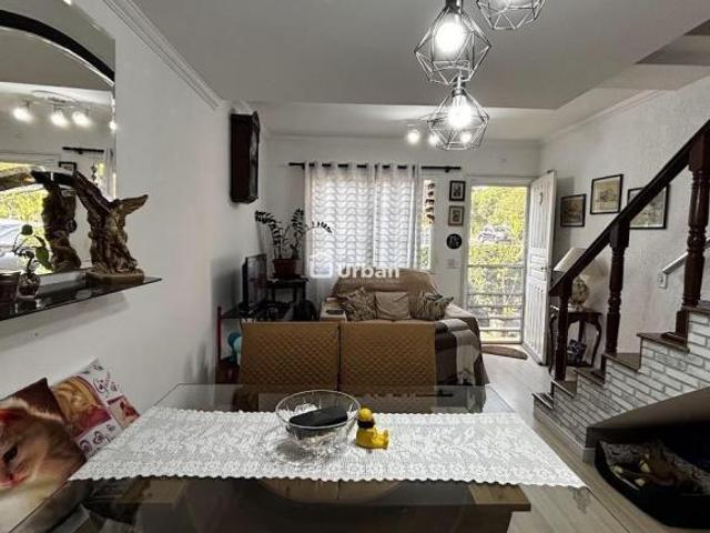 Casa de Condomínio para venda em Jardim Guerreiro de 60.00m² com 2 Quartos e 2 Garagens
