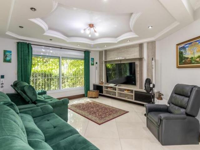 Casa de Condomínio para venda em Jardim Do Golf I de 560.00m² com 3 Quartos, 3 Suites e 4 Garagens