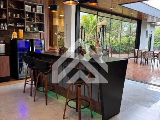 Casa de Condomínio para venda em Jardim Do Horto de 456.00m² com 4 Quartos, 4 Suites e 4 Garagens
