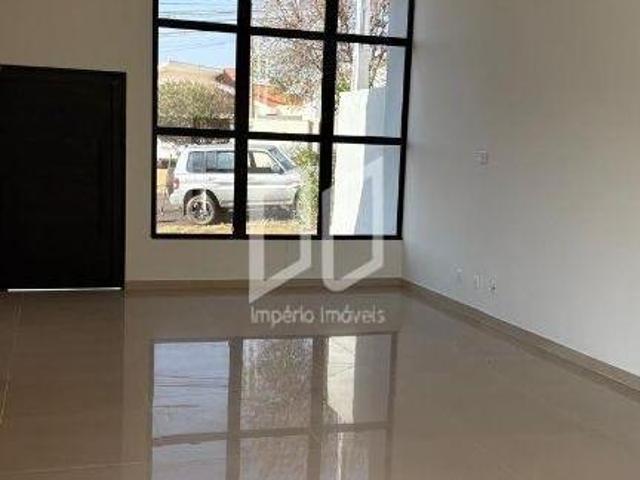 Casa de Condomínio para venda em Jardim Dom Pedro I de 184.00m² com 3 Quartos, 1 Suite e 4 Garagens