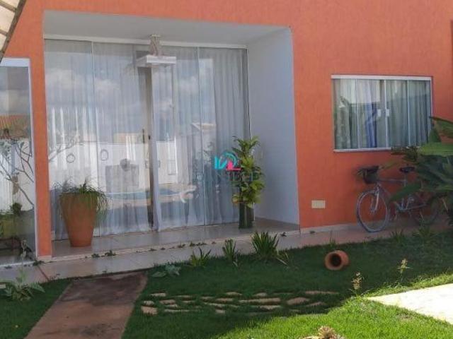 Casa de Condomínio para venda em Jardim Dos Flamboyants de 115.00m² com 2 Quartos, 1 Suite e 2 Garag