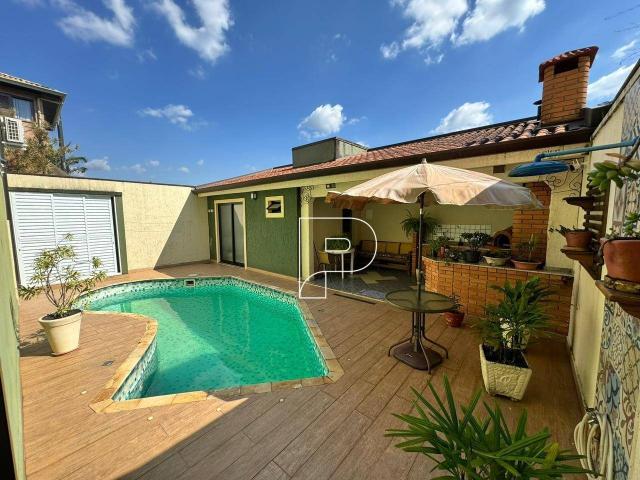 Casa de Condomínio para venda em Jardim Das Flores em Cotia São Paulo de 280.00m² com 3 Quartos, 1 Suíte e 3 Garagens
