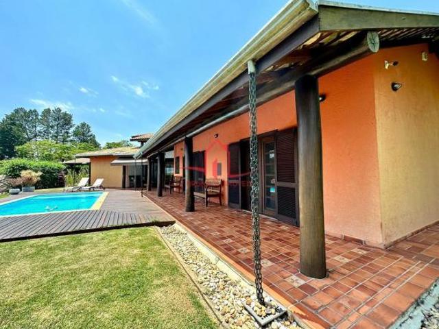 Casa de Condomínio para venda em Jardim Das Laranjeiras de 306.00m² com 3 Quartos, 2 Suites e 7 Gara