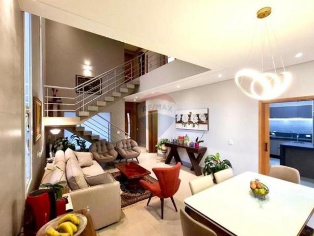 Casa de Condomínio para venda em Jardim De Mônaco de 215.90m² com 3 Quartos, 1 Suite e 3 Garagens