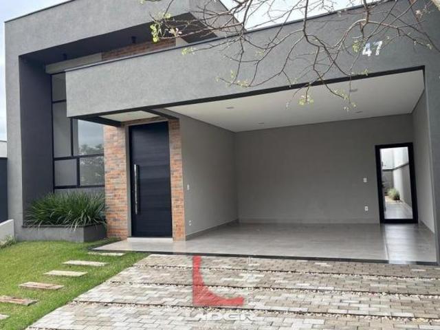 Casa de Condomínio para venda em Jardim Europa de 181.00m² com 3 Quartos, 3 Suites e 4 Garagens