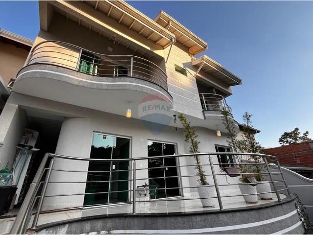 Casa de Condomínio para venda em Jardim Flamboyant em Hortolândia São Paulo de 305.00m² com 3 Quartos, 1 Suíte e 4 Garagens