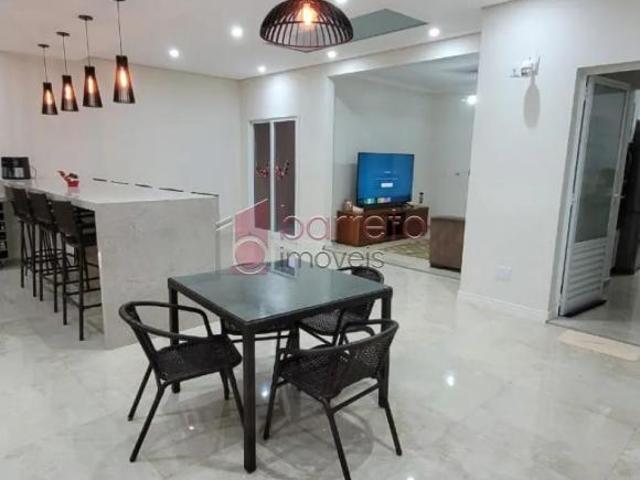Casa de Condomínio para venda em Jardim Florestal de 180.00m² com 3 Quartos, 1 Suite e 4 Garagens