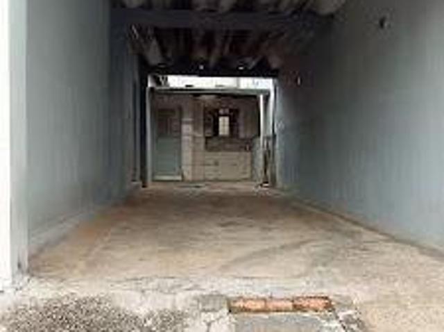 Casa de Condomínio para venda em Jardim Florestal de 126.00m² com 2 Quartos, 1 Suite e 4 Garagens