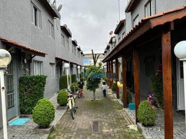 Casa de Condomínio para venda em Jardim Helena de 70.00m² com 2 Quartos e 1 Garagem